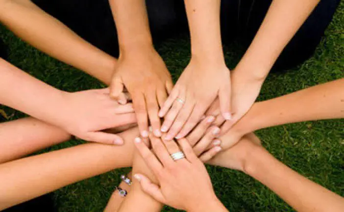 Ways To Connect To The Earth and Others | Wake Up World