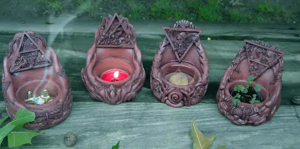 How to Build a Sacred Altar for Meditation and Spiritual Practice ...