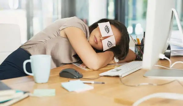 Why Am I Always Tired? Simple Tips to Stay Alert | Wake Up World