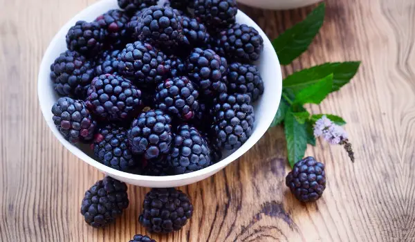 Surprising Health Benefits of Black Raspberries