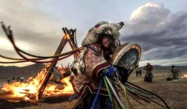 What Is Shamanism? Ultimate Beginner’s Guide