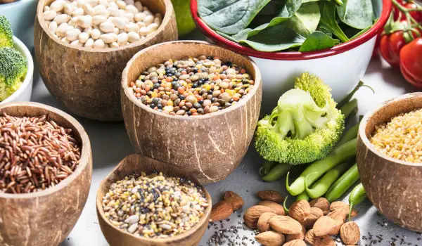 Higher Daily Fiber Intake, Less Risk for Disease