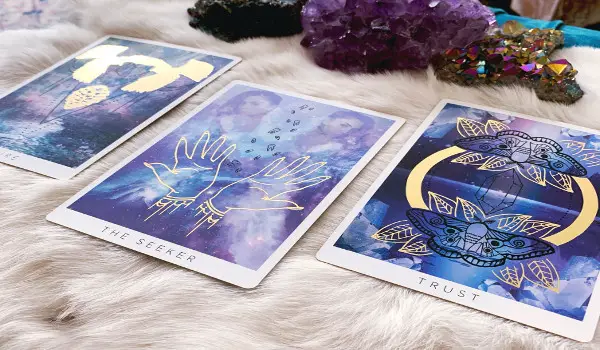6 Easy Ways to Boost Your Intuition with Oracle Cards