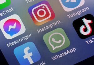 Study: Restricting Social Media Usage Improves Mental Health