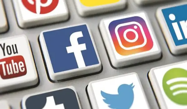 Study: Restricting Social Media Usage Improves Mental Health